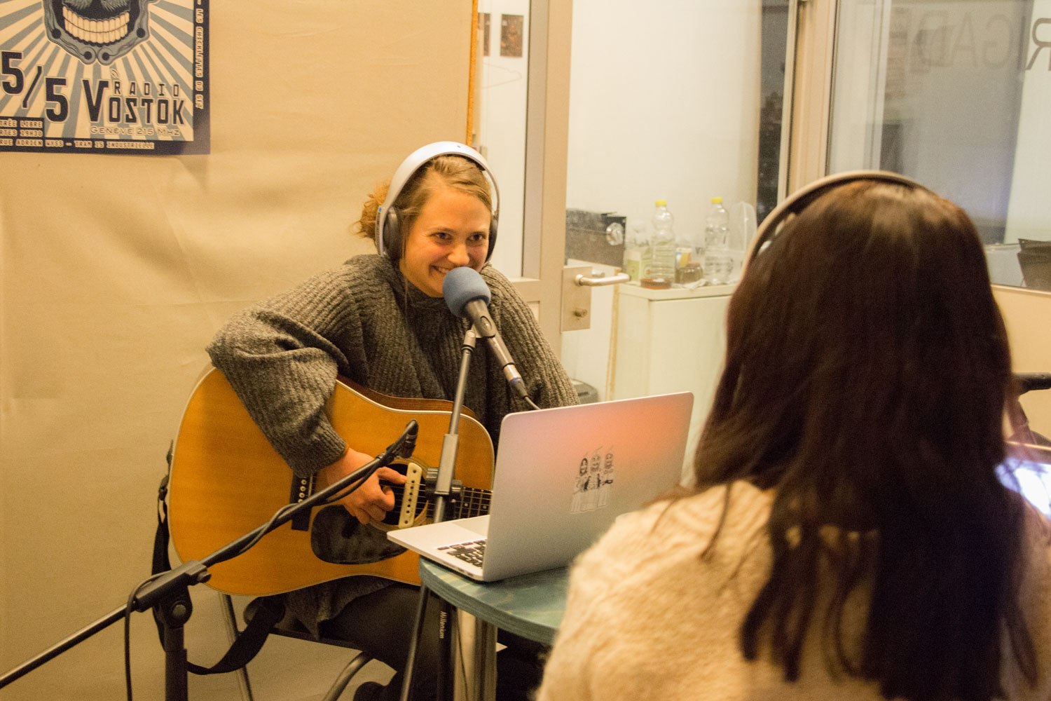 Emilie Zoé nous offre une Vostok Session aux sonorités brutes et ...